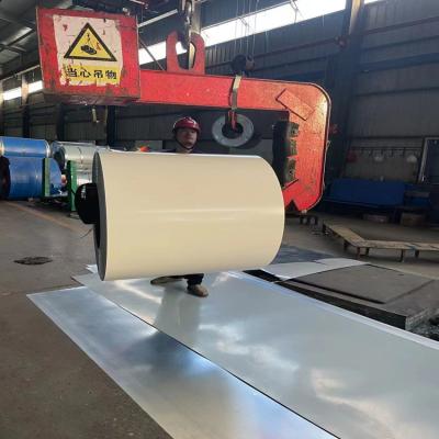 Cina Il colore d'acciaio preverniciato ricoperto arrotola 0.4mm 0.5mm PPGI PPGL con il certificato ISO9001 in vendita