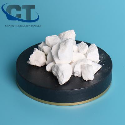 China ultra fine high grade calcination cristobalite industrial grade cristobalite Use as anti blocking agent powder for sale