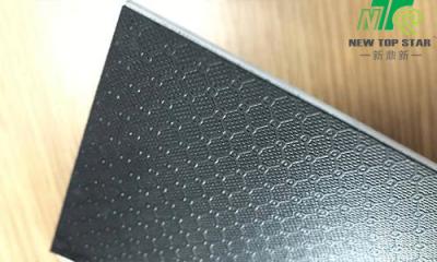 Cina Larghezza di pavimentazione chiusa del Underlayment 400m/Roll 1.5m del Underlayment 1.5mm delle cellule del vinile in vendita