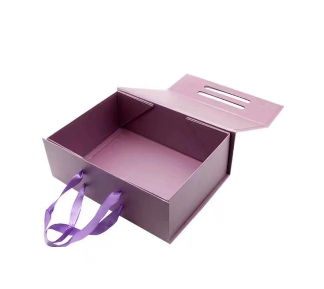 Custom printed rectangular folding gift box with premium finish