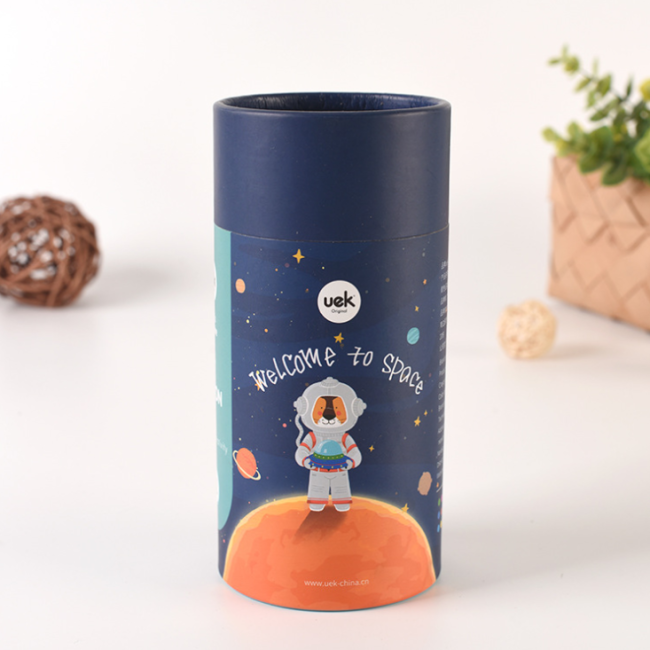 Custom logo printing on candle packaging