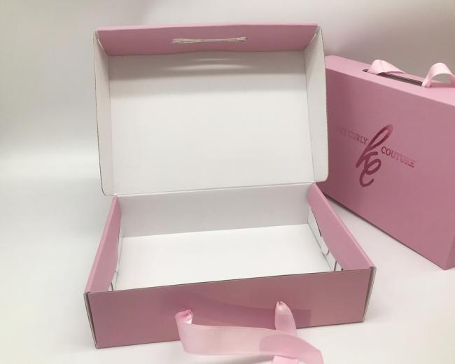 Custom printed kraft mailer box for apparel packaging