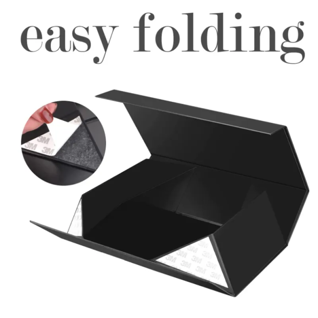 Rigid cardboard hamper box with magnetic closure