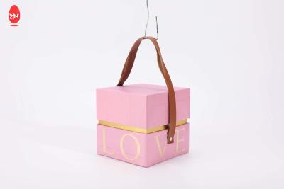Cina Unique Gift Luxury Rigid Paper Cardboard Cosmetic Beauty Box for Skin Care in vendita