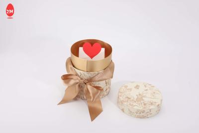 Cina Sustainable Chocolate Packaging Box Sealing Kraft Paper Tube Packaging Compostable in vendita
