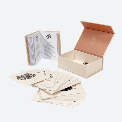 中国 Pattern Rigid Cardboard Box Recycling Custom Logo Tarot Card Magnet Book Box 販売のため