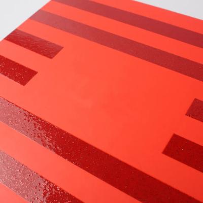 Cina ECO Cardboard Book Shaped Paper Box Cosmetic Dress Custom Folding Magnetic Gift Box in vendita