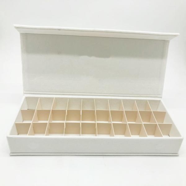 Quality Christmas Cardboard Chocolate Box Recyclable Magnetic Closure Custom for sale