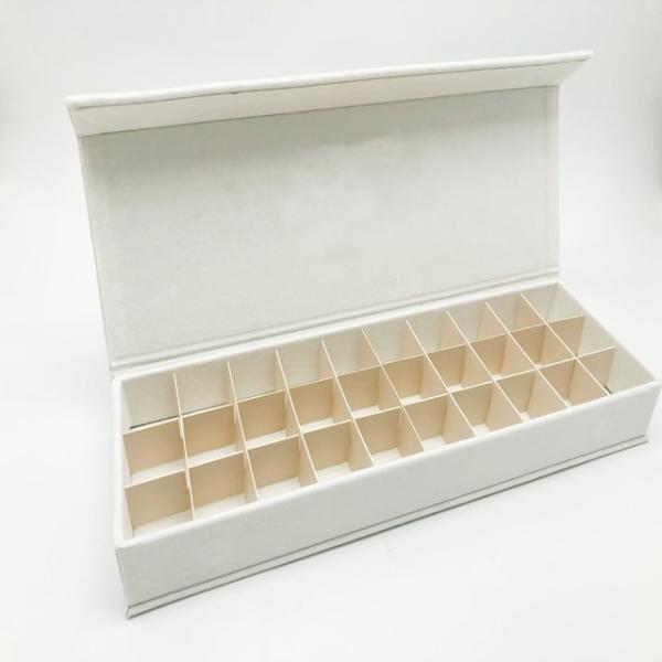 Quality Christmas Cardboard Chocolate Box Recyclable Magnetic Closure Custom for sale