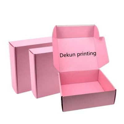 China CMYK Printed Corrugated Cardboard Folding Gift Box / Rectangle Shape Cardboard Giftbox for sale