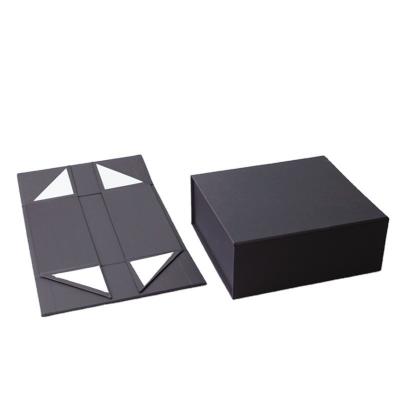 China Sustainable Magnetic Folding Gift Box Black Paper Foldable Box Cardboard Flat Pack for sale