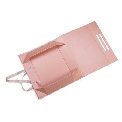 China Rigid Cardboard Hamper Boxes Folding Gift Box Collapsible Magnetic Gift Boxes for sale