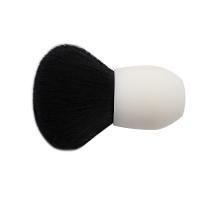 China Portable Kabuki Makeup Brush for sale