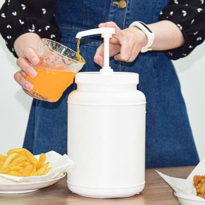 Китай распределитель насоса сиропа 5мл 8мл 10мл стандартный главный с контейнером круглой бутылки ХДПЭ 2500мл продается