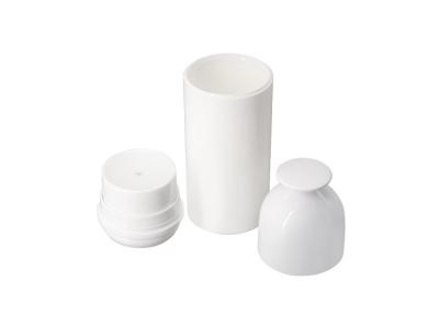 中国 30m 50ml 100ml 150ml 200ml PCRの空気のないびんはのためのローションの中心の穴の出力をクリーム状にする 販売のため