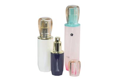 中国 贅沢なSkincareの化粧品のプラスチック包装のびん40ml 100ml 120ml 180ml 販売のため