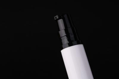 China Plastic Airless Dispenser Bottles / Mini PP Airless Bottle For Eye Cream for sale