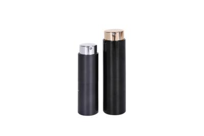 Cina Vetro di alluminio 10 ml 20 ml Imballaggio per la cura della pelle Pumpa a vite Bottiglia di lozione per la testa in vendita