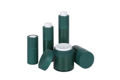 中国 アクリルの円柱美の包装15/30/50のmlの回転式空気のないローションのびんの 販売のため