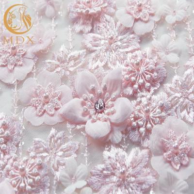 Cina Del fiore 3D di lunghezza del ricamo su misura pizzo eccellente tessuto floreale del pizzo di rosa del 1 iarda in vendita