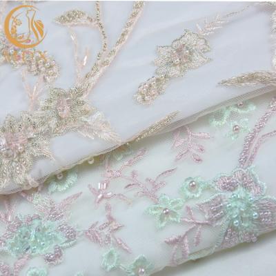 Cina Il tessuto francese attraente del pizzo del ricamo 3D ha bordato 80% di nylon in vendita