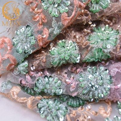 Cina Solubile in acqua multicolore ricamato di qualità superiore della Nigeria del tessuto del pizzo dello zecchino in vendita