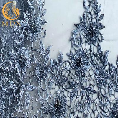 Cina Grey Lace Fabric Mesh Embroidered su misura alla moda ha bordato il tessuto nuziale in vendita