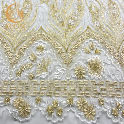 China Freies Beispielgoldpaillette-Spitze-Gewebe schönes gesticktes Eco freundlich zu verkaufen