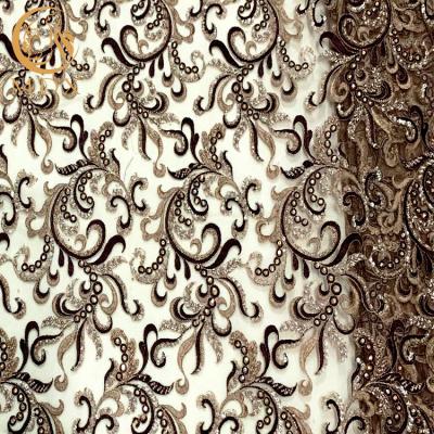 Cina cristalli di rocca fatti a mano e perle del tessuto del pizzo di 135Cm decorativi in vendita
