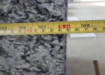 Cina Il granito del bordo di facilità piastrella lo spessore di pietra del principale 20mm del tavolo da cucina del granito del controsoffitto della lastra in vendita