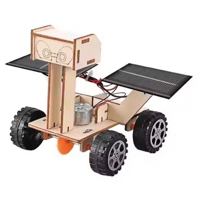 China Wooden STEM Experiment Kit Natural Color Solar Powered Safe Assembly for sale