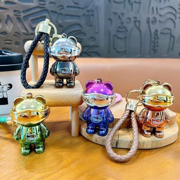 Quality Easy Carrying Toys Keychain Metal Mini Bear Keychain With Light Fashion Compact for sale