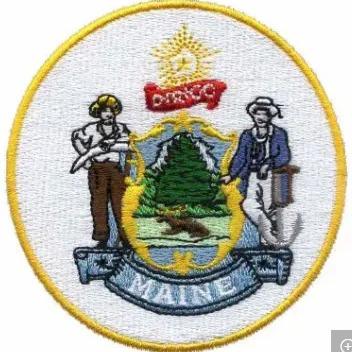 Cina Patch di ricamo di abbigliamento ad alta densità Stylish Custom Clothing Badges in vendita