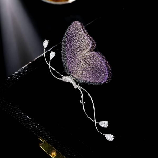 Quality Customizable Side-Profile Butterfly Brooch - Lavender Gradient Wings & Silver for sale