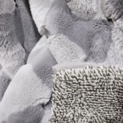 Cina Poliestere Leggero Corallina Fleece Copertina Falsa Pelle Copertina Per Inverno 320gm in vendita