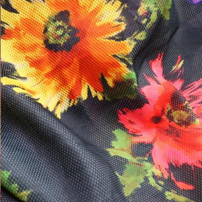 Cina 2 mm Stampa digitale Tessuto a maglia di poliestere Traspirante Tessuto a maglia morbida per scarpe in vendita