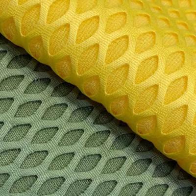 Cina 2 mm Materiale a maglia aria traspirante Strettabile 100% tessuto a maglia aria poliestere in vendita