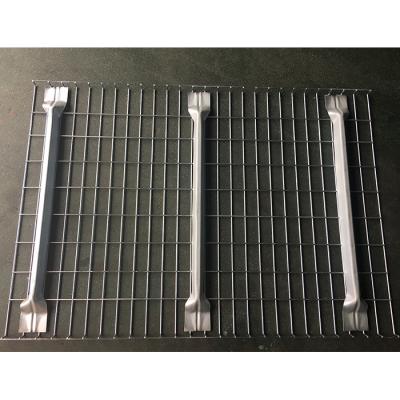 China Customizable Height Wire Mesh Decking for Selective Racking Organization for sale