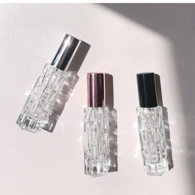 China Hot Sales Custom Cosmetic Empty Square Perfume Refillable Bottle 10ml 15ml Clear Custom Spray Pump Perfume Glass Bottle for sale