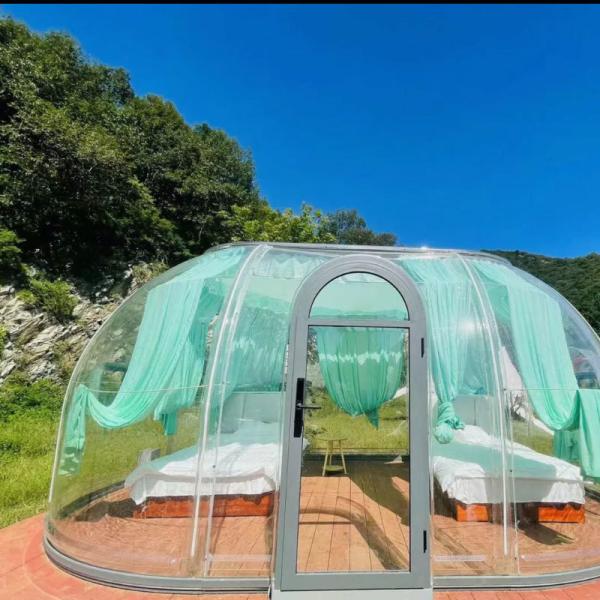 Quality 3 - 4 Persons Polycarbonate Dining Bubble Tent Star View Bubble Dome Tent for sale