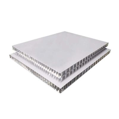 China PVDF-coating Honeycomb Aluminium Composite Panel voor architecturale toepassingen Te koop
