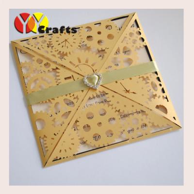 Cina Apra la cerimonia di apertura unica 15x15 cm delle carte dell'oro degli inviti di nozze in vendita