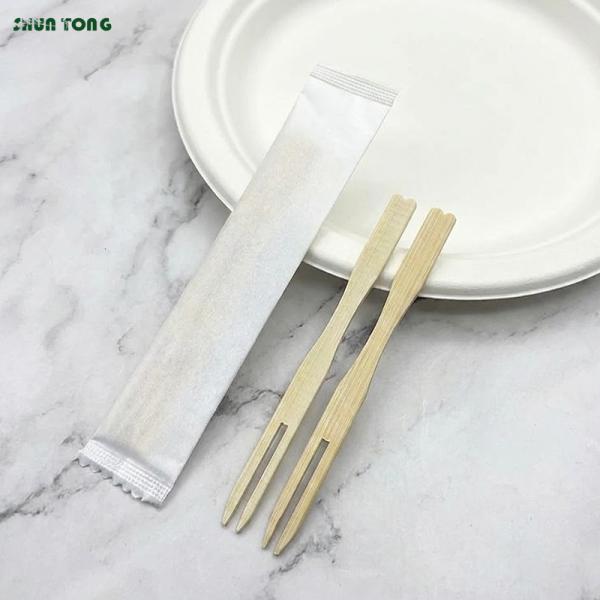Quality OEM Disposable Bamboo Tableware Double Prong Fruit Forks For Catering & Events for sale