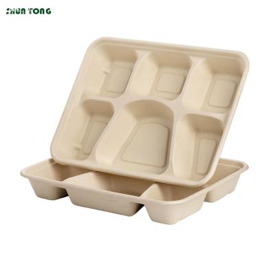 China ODM Bagasse Clamshell Containers Biodegradable Sugarcane Trays For Institutional Catering for sale