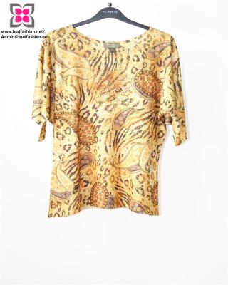 China Wholesale Custom Women Short Sleeve Shirt with Diamond in Front for sale