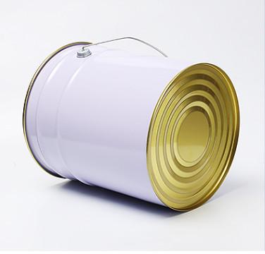 Cina 5 galloni di metallo bianco in latta con rivestimento in oro in vendita