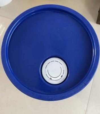 Cina Contenitori di secchi di plastica da 20 litri e 5 galloni con maniglie metalliche per lo stoccaggio delle vernici in vendita