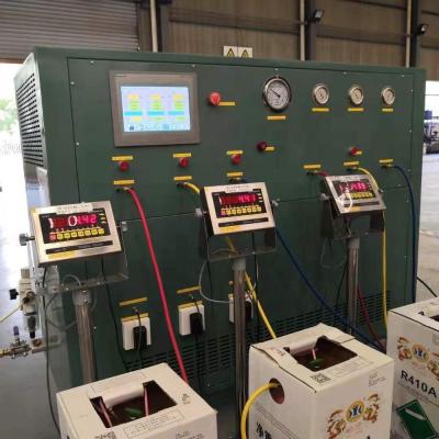 China Equipo de llenado de refrigerante R404a de 3 etapas Estación de carga de gas de la máquina de llenado de carga de recuperación R134a en venta