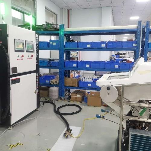 Quality R134a Refrigerant Gas Double Gun And Charging System High Speed Refrigerant for sale