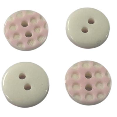 Cina La resina di plastica ButtonsTwo del fronte speciale della blusa fora il colore rosa 16L per cucire in vendita